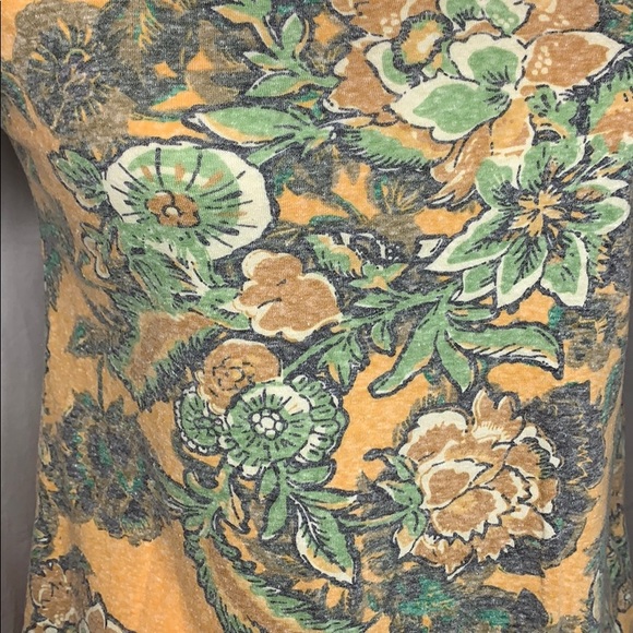 LuLaRoe | Tops | Lularoe Classic Tee | Poshmark